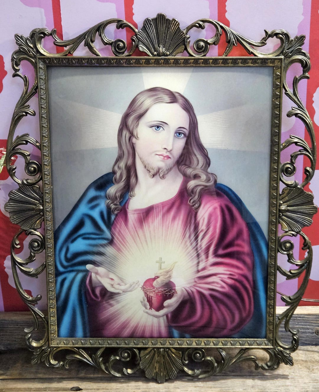 Vintage Super Kitsch Convex Lighted Jesus Wall Art With Brass Frame ...