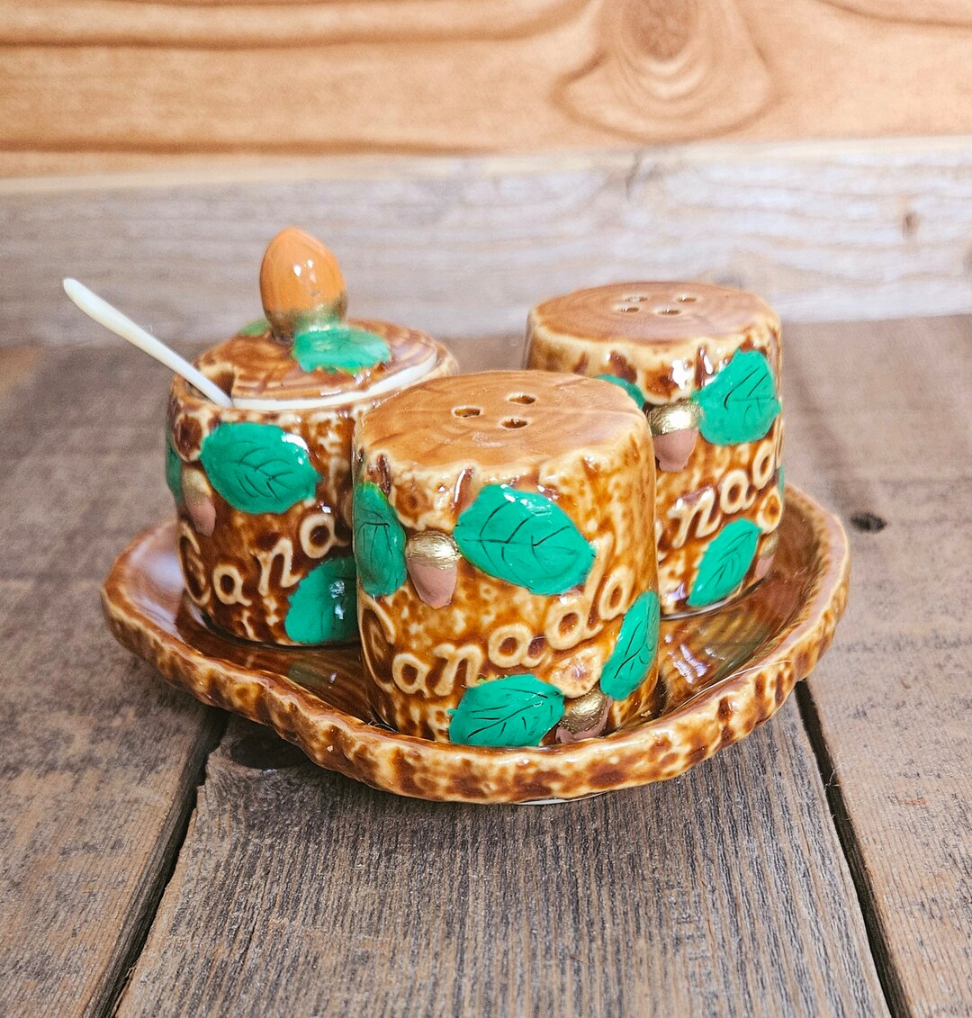 Vintage Tree Stump and Acorns Condiment Salt & Pepper Set Japan ...