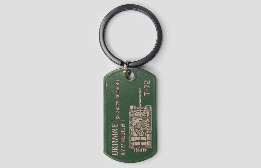 Destroyed Tank Keychain - Unique Gift for Veterans, Recycled in Ukraine ...