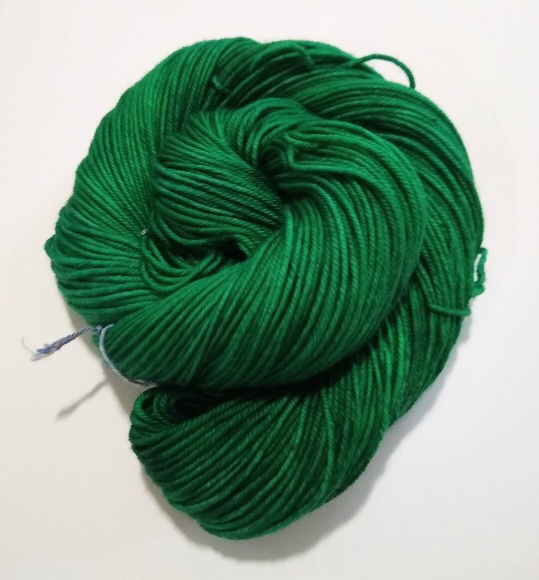 Hand Dyed Yarn ~ EMERALD 100g Superwash Merino DK Weight 4 Ply Yarn - Etsy