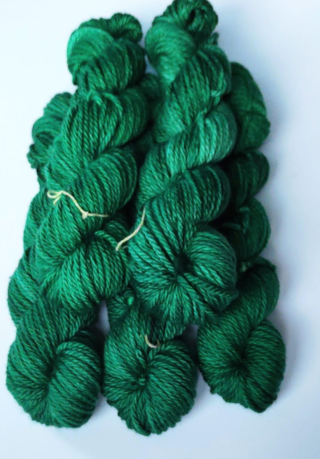 Hand Dyed Yarn ~ EMERALD 100g Superwash Merino Bulky Wool 3 Ply Yarn - Etsy