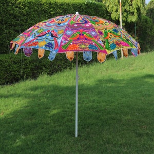 Amazing Handmade Multi Color Peacock and Parrot Design Parasol ...
