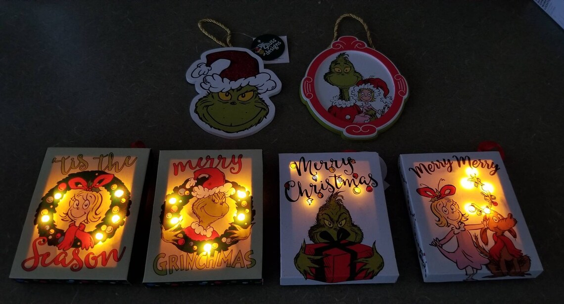 He's a Mean One Grinch Door Wreath (choose Your Centerpiece) - Etsy