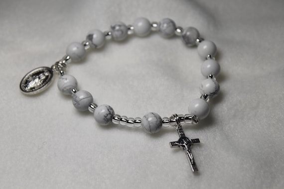 For a Women or Young Girl White Howlite Beads Stretch | Etsy