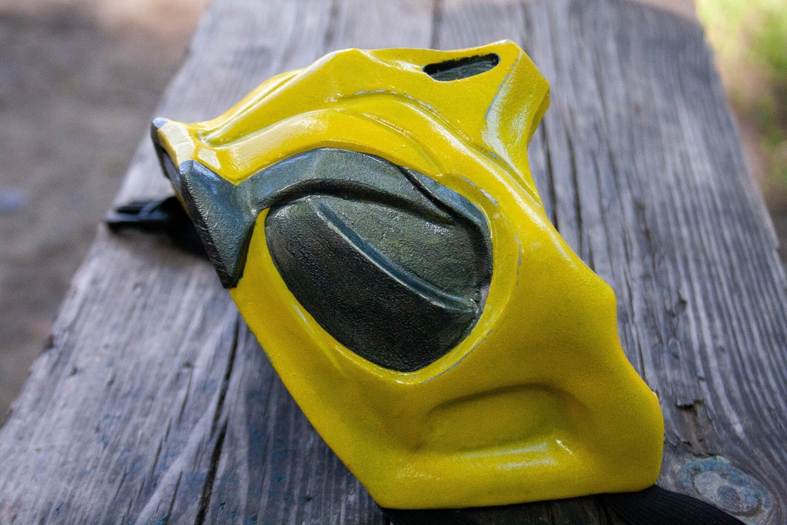 Scorpion mask from Mortal Kombat 11 Fiery Grandmaster | Etsy