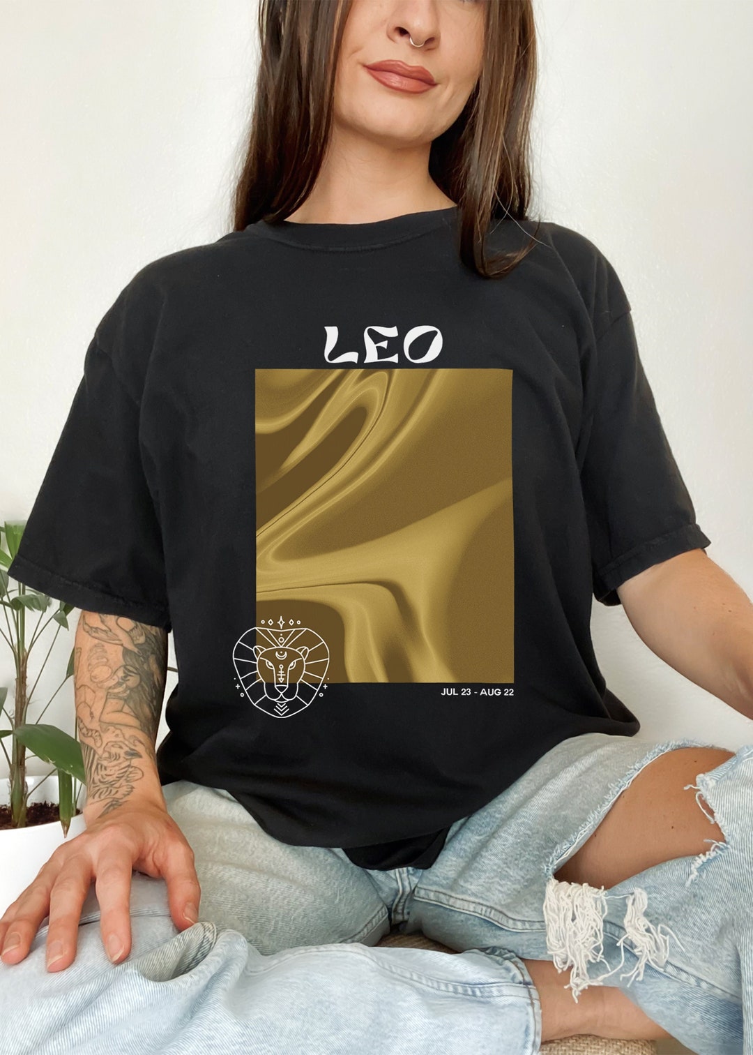 Leo Zodiac Gender-neutral Comfort Colors Graphic T-shirt; Indie ...
