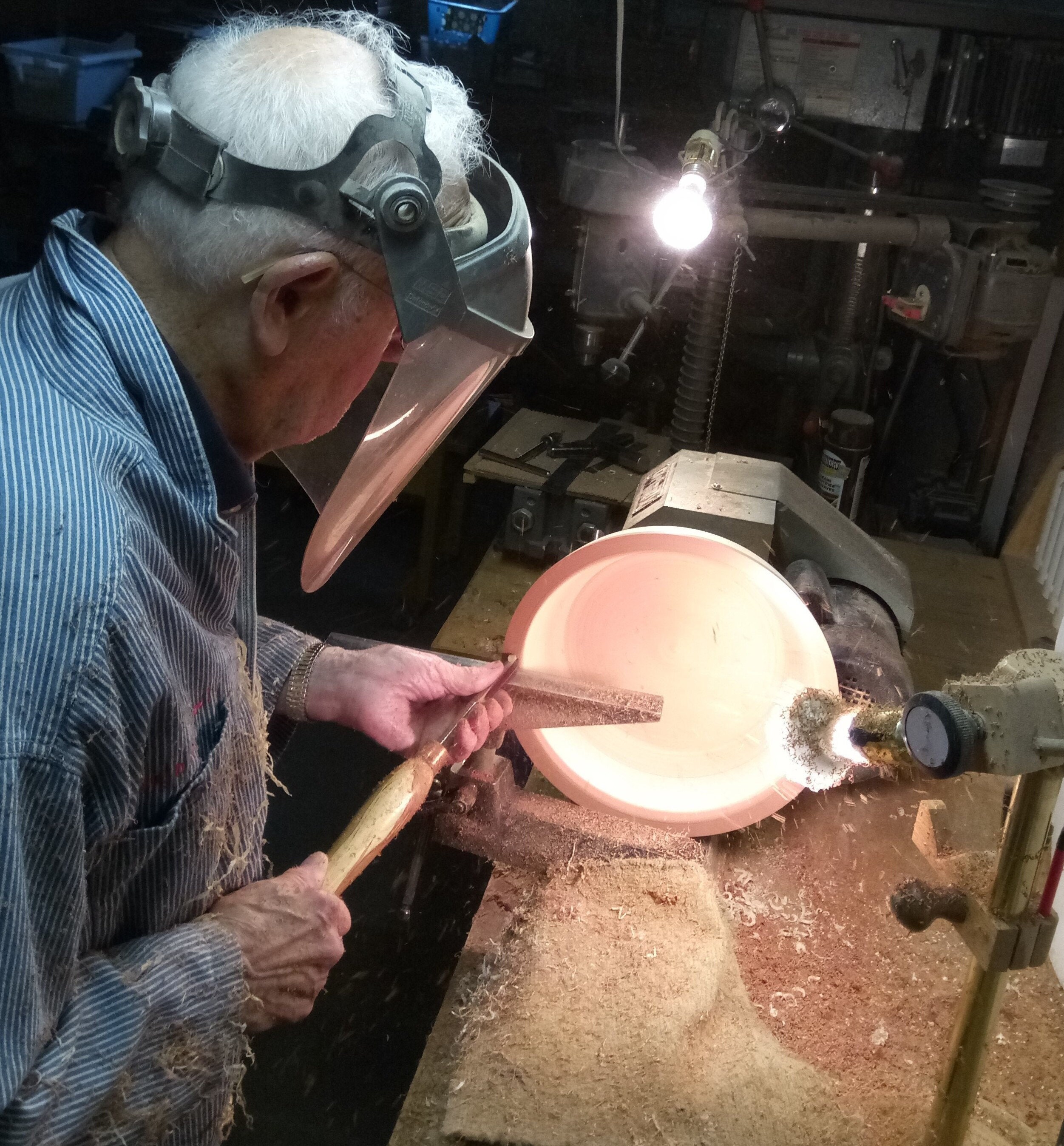 Wood Bowl: Pine Tree Design, Hand Turned, Segmented, Made of Mahogany ...