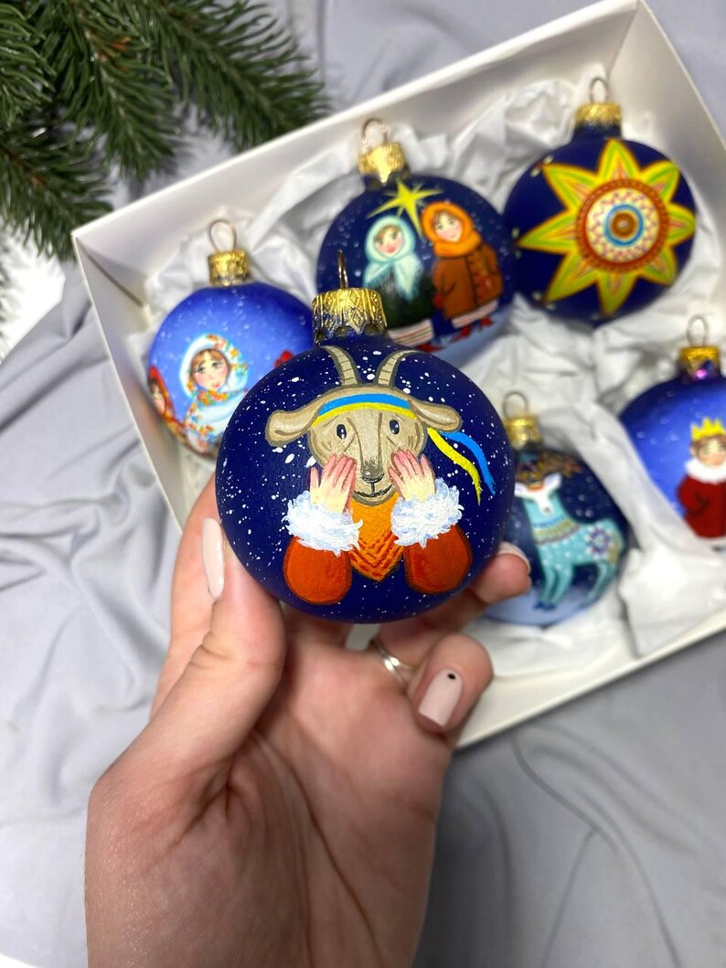 Ukrainian Christmas Ornaments Set – Hand Painted Folk Balls, Caroling ...