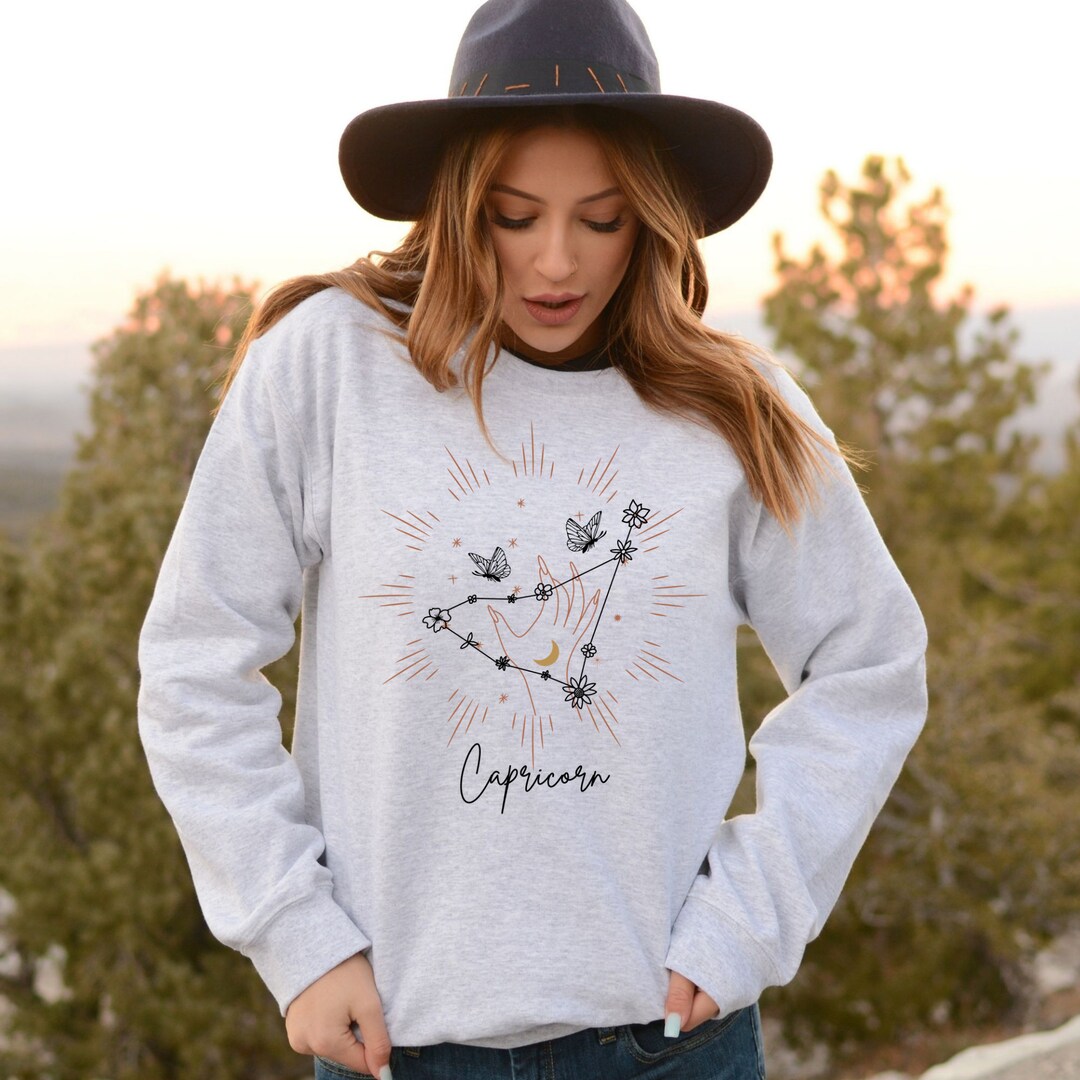 CAPRICORN ZODIAC SWEATSHIRT Floral Botanical Constellation Zodiac ...