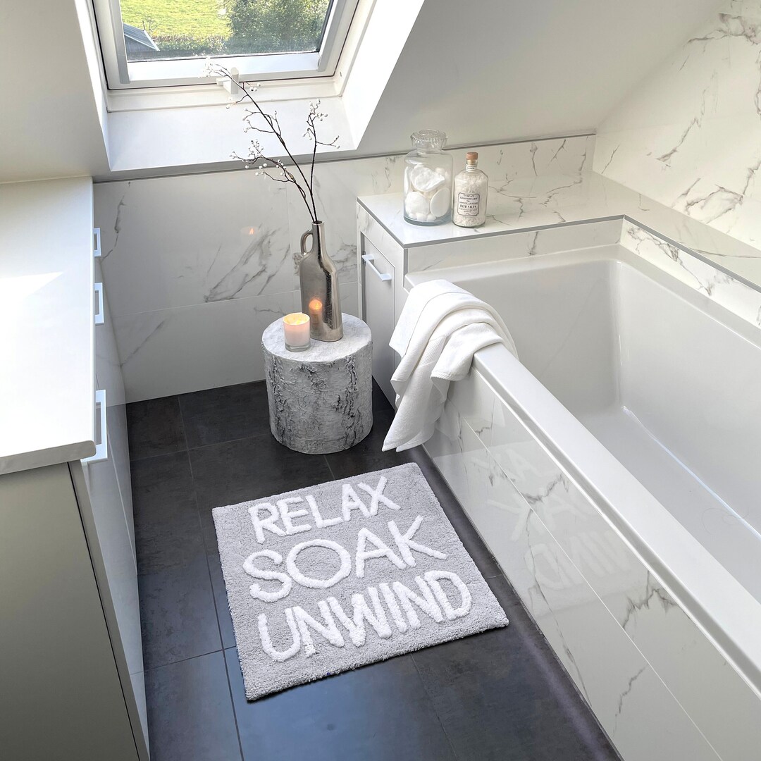 Slogan Bath Mat 'relax Soak Unwind' Hand Tufted Rug Square Bathroom Mat ...
