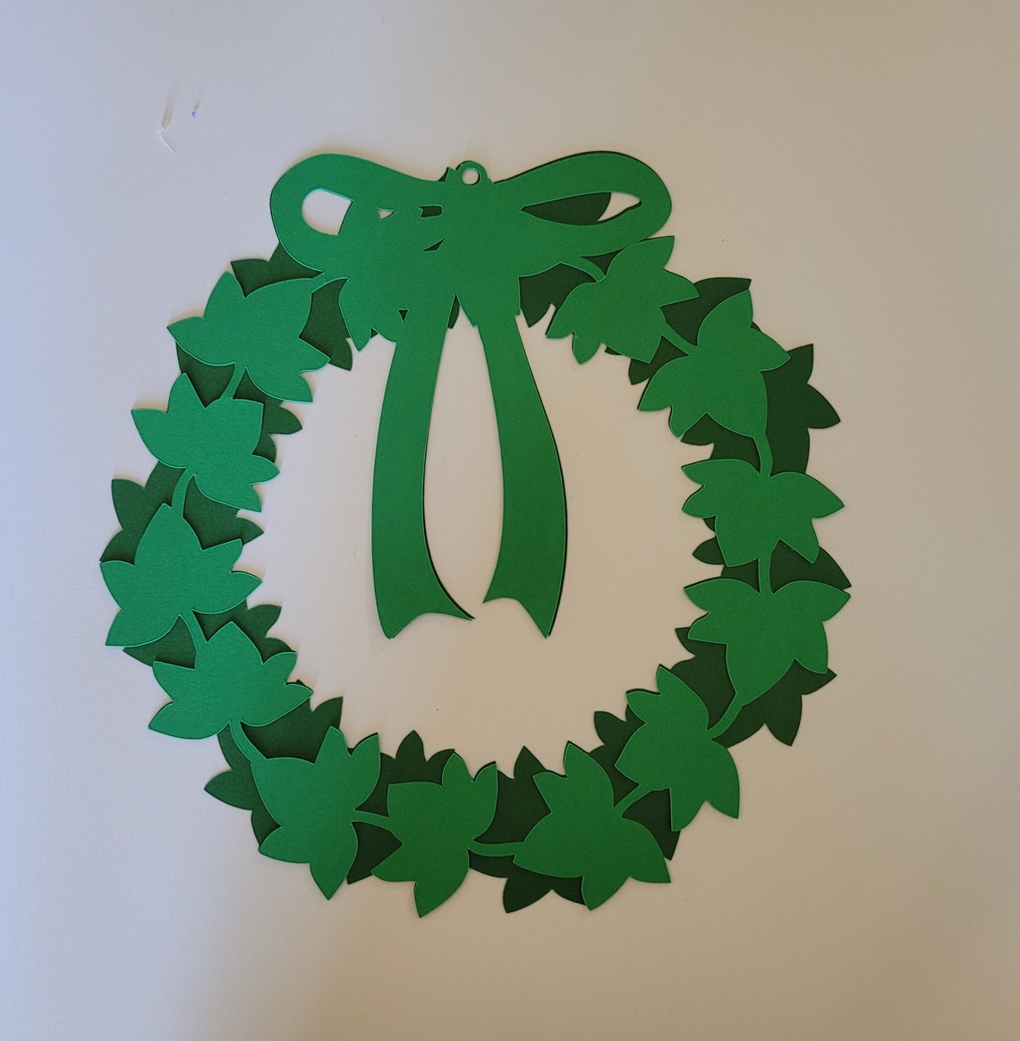 Christmas Ivy Wreath SVG, 3 Layered Digital File - Etsy