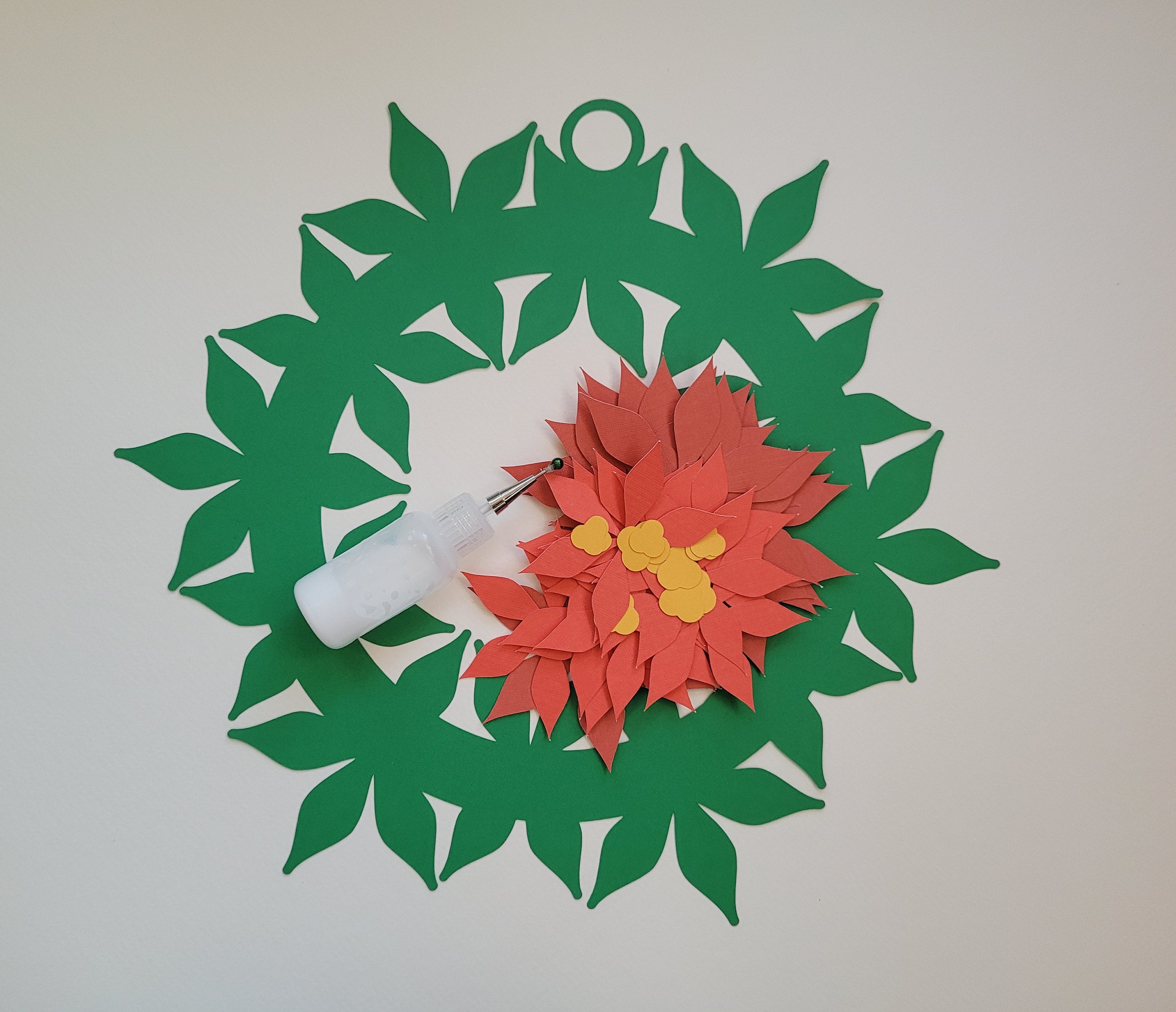 3D Paper Poinsettia Wreath SVG, Layered Digital File - Etsy