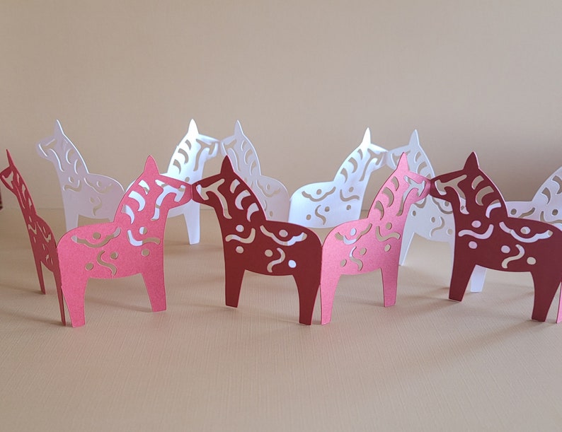 Dala Horse Paper Chain SVG Digital Cut File for Cricut - Etsy