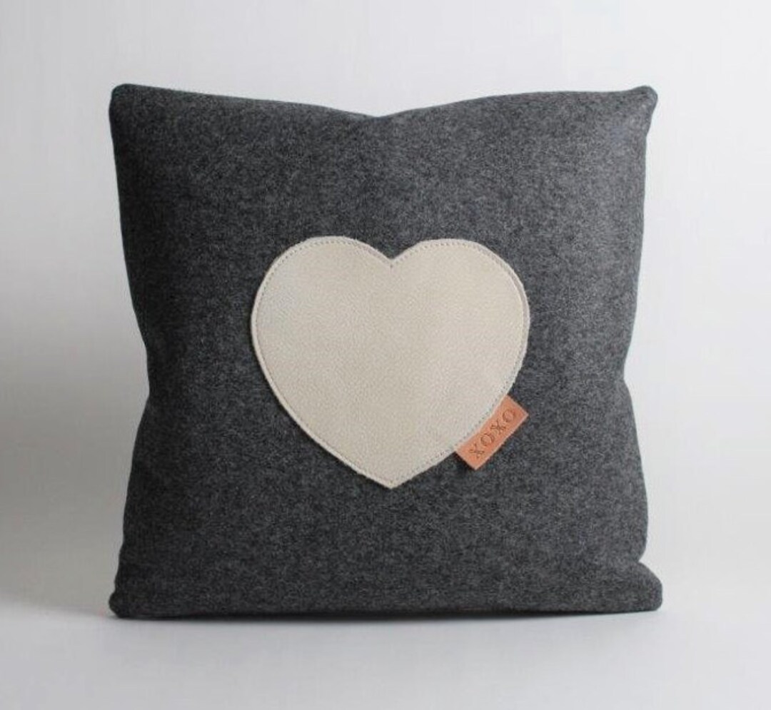 Bone Leather Heart, Charcoal Felt Fabric, XOXO Embossed Tag, 17x17 ...