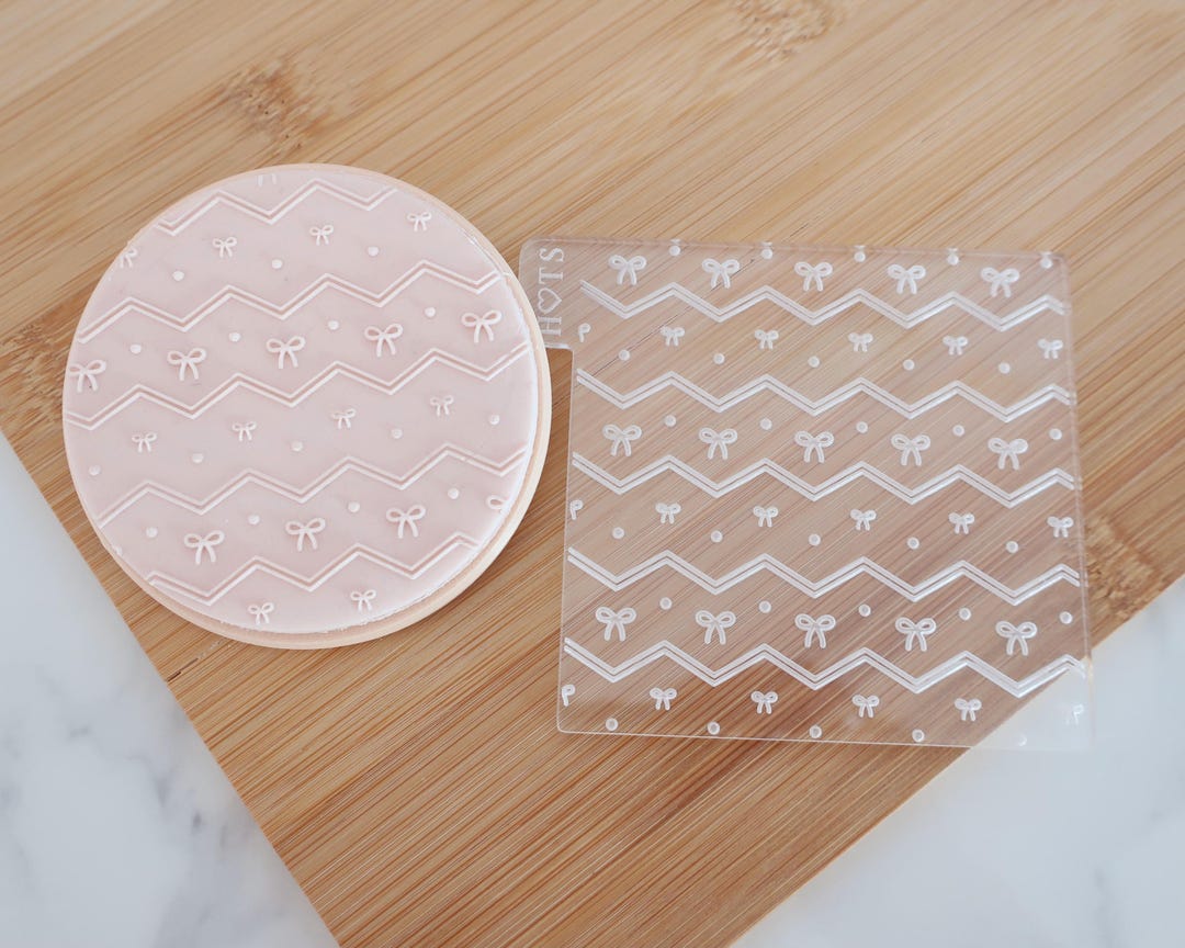 Zig Zag Bows Pattern Fondant Texture Tile Fondant Debosser, Fondant ...