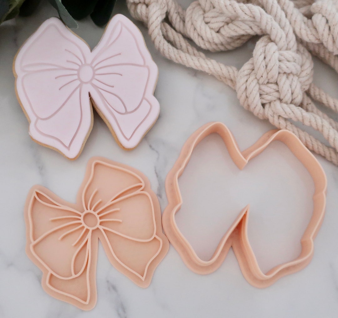 Bow - Fondant Embosser /stamp & Cutter for Cookies, Cupcakes and Cake ...