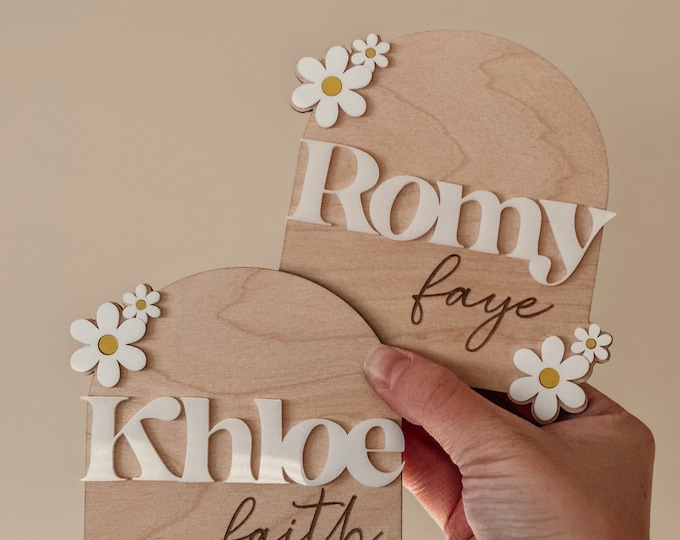 Daisy Name Announcement Sign | Hospital Name Sign | Baby Name Sign ...