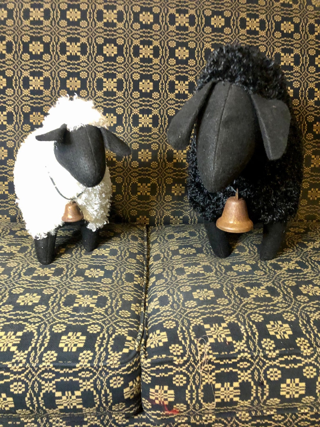 Primitive Folk Art Sheep Black White OOAK Set Handmade Emma & Faye ...