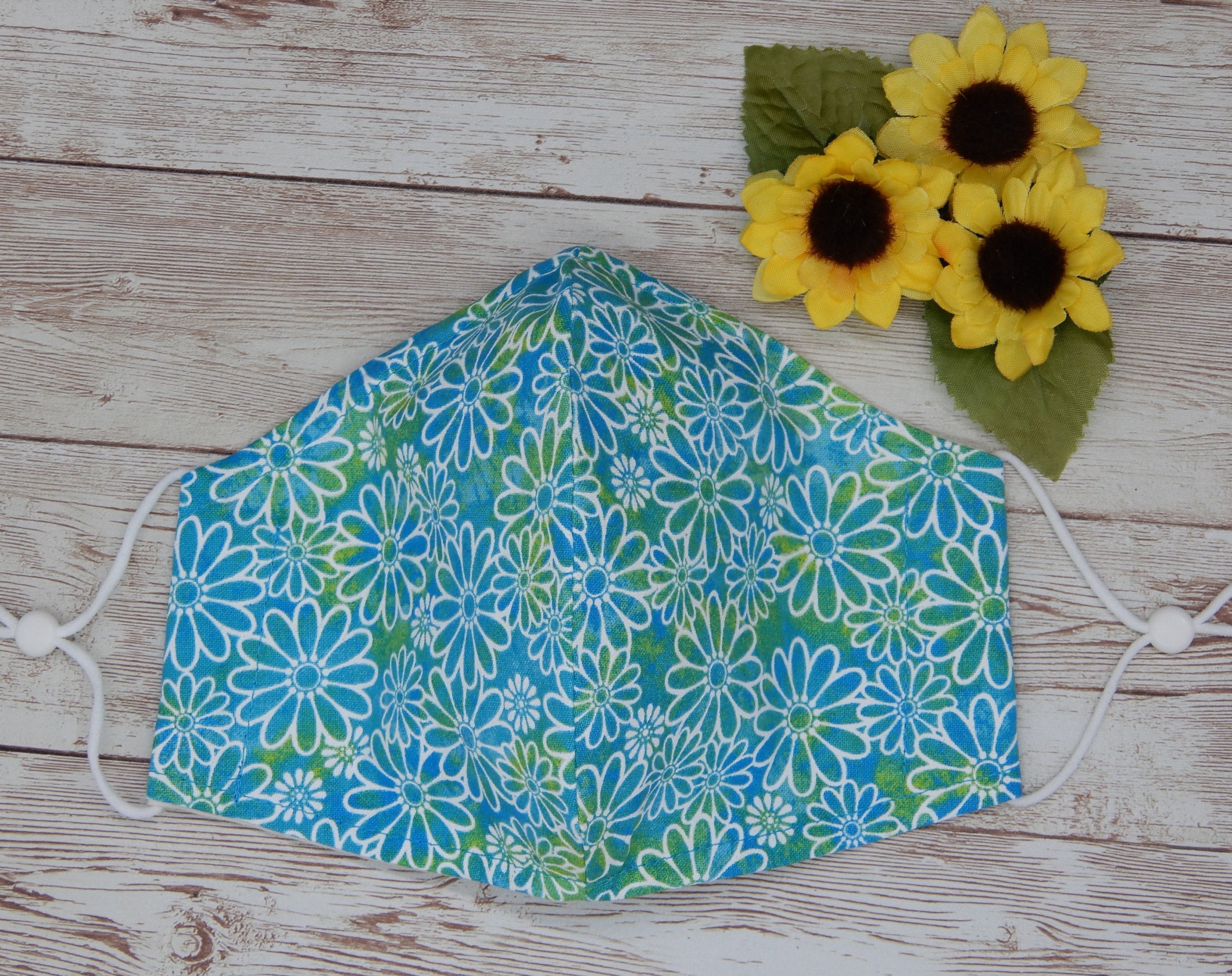 Daisy face mask Floral face mask Blue daisy face mask Mask - Etsy.de