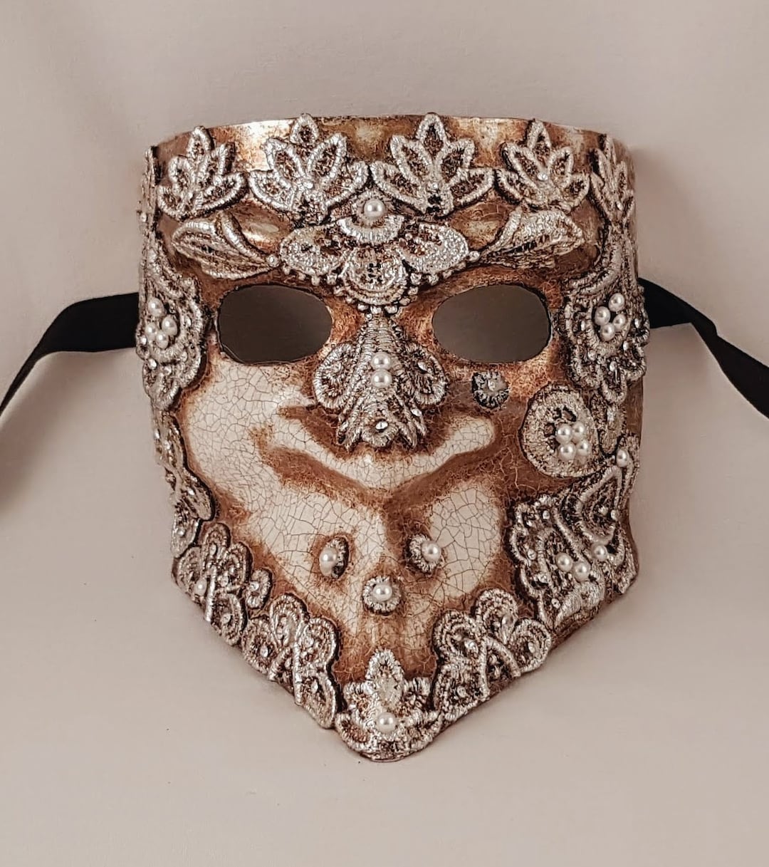 Bauta Venetian Masks Hand Made in Italy on Silver Macramè for the ...