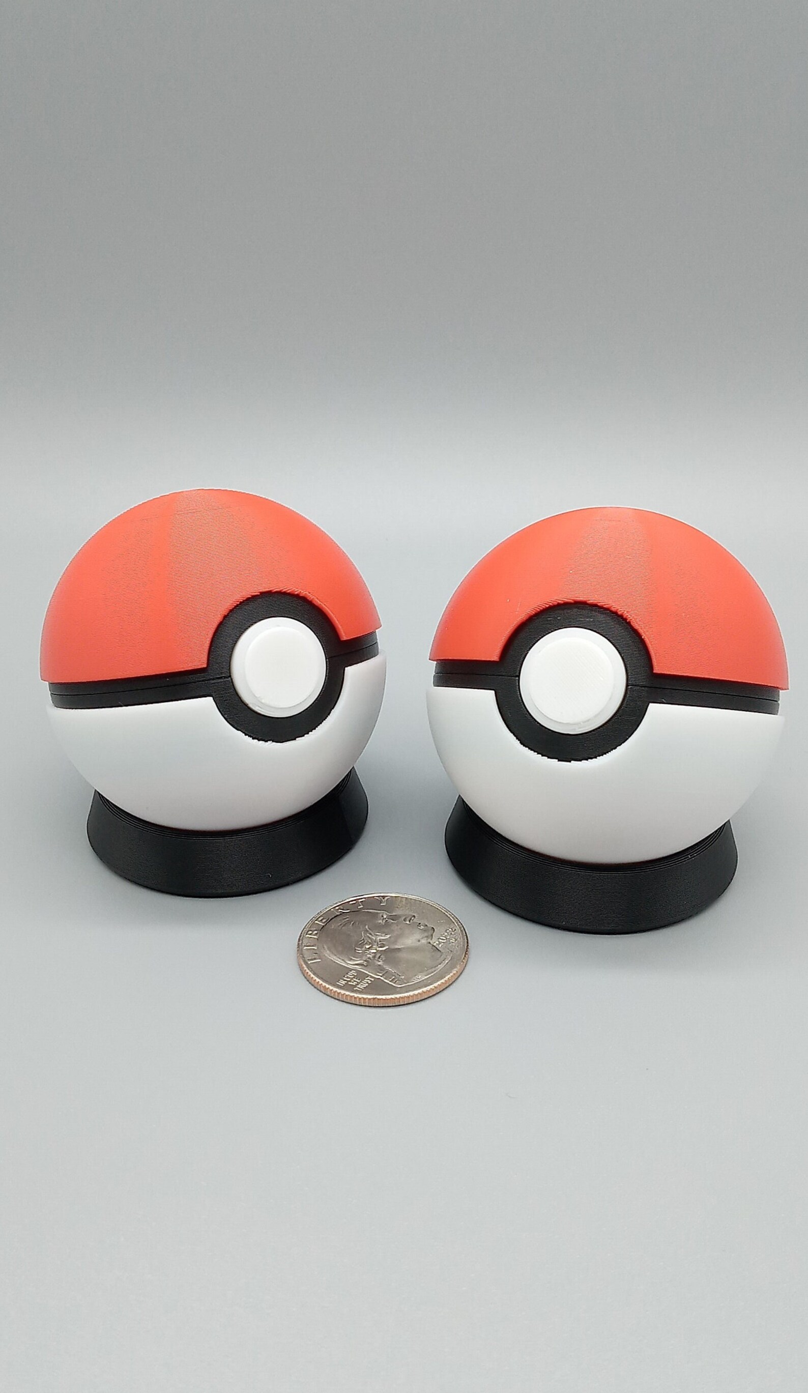 Pokeball 2 Pack Pokemon Functional Articulated Mini Pokeballs Desk Art ...