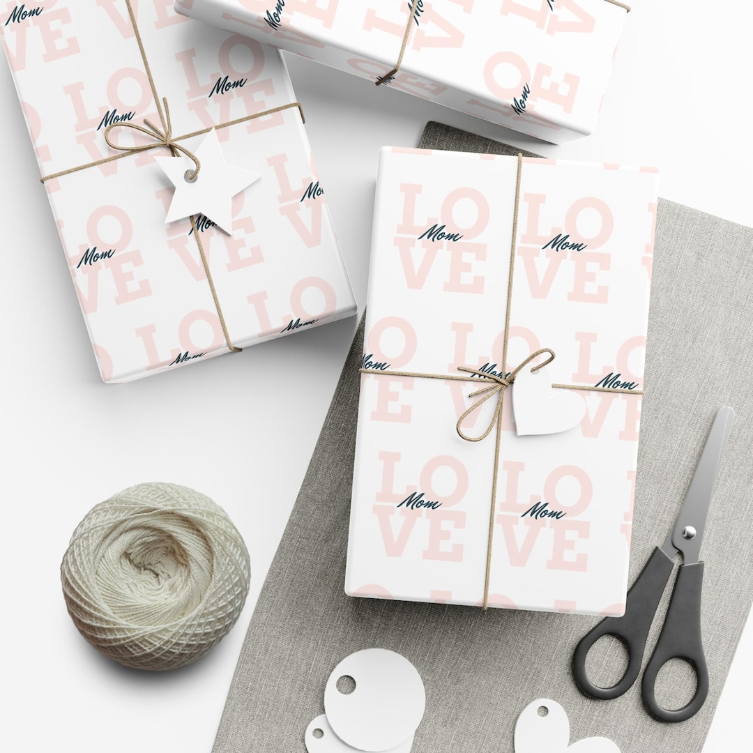 LOVE Mom Wrapping Paper, Mom Birthday Wrapping Paper, Gift for Mom, Mom ...