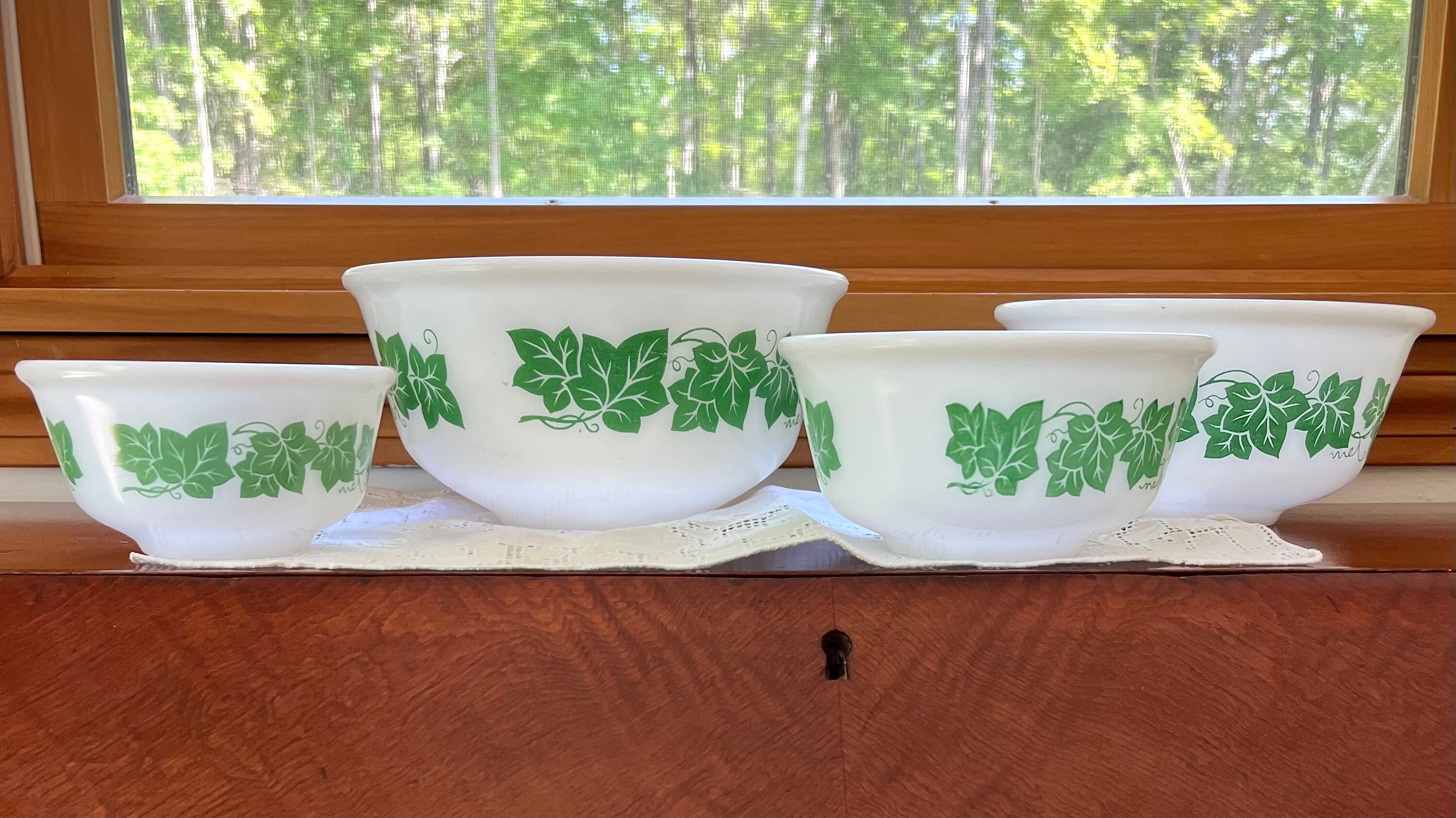 Green and White Glass Mixing Bowls I Hazel Atlas Green Ivy Grape Leaf ...