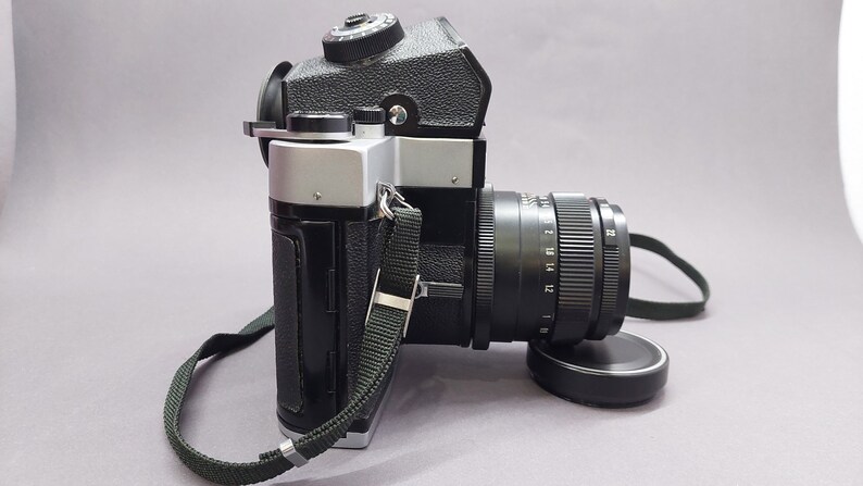 A Rare Vintage Kyiv-6s TTL Camera is a Medium Format Single-lens Reflex ...