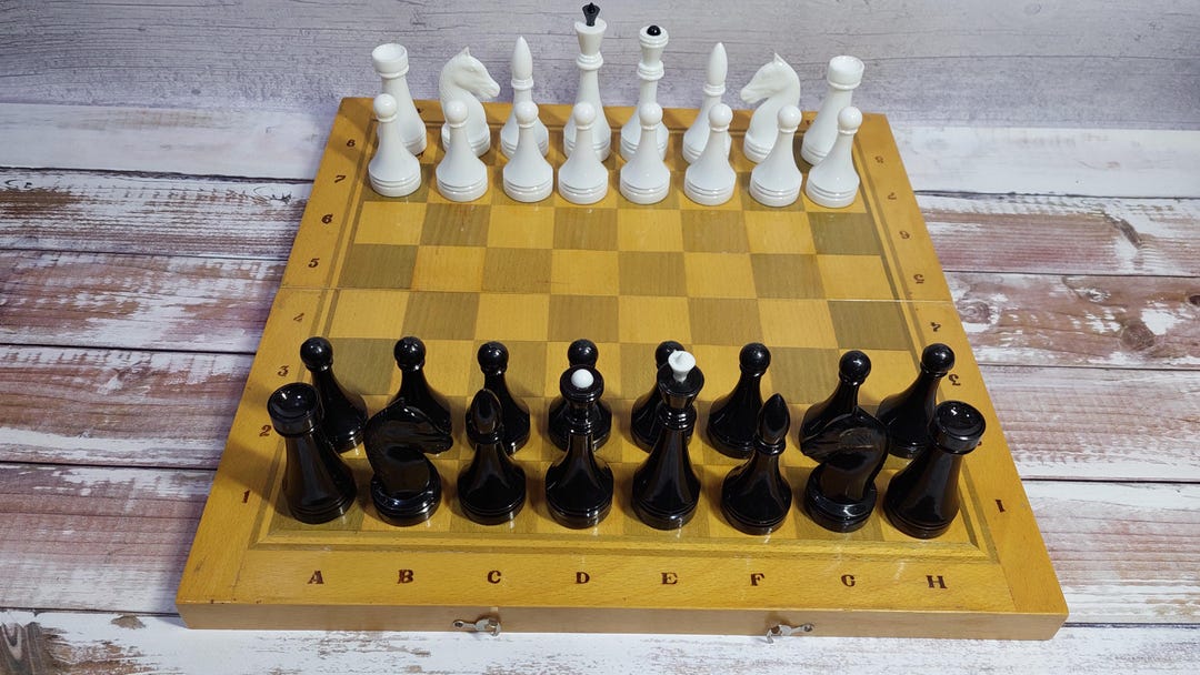 Plastic Chess Set With Weights, Tournament Chess Set Vintage 80's - Etsy