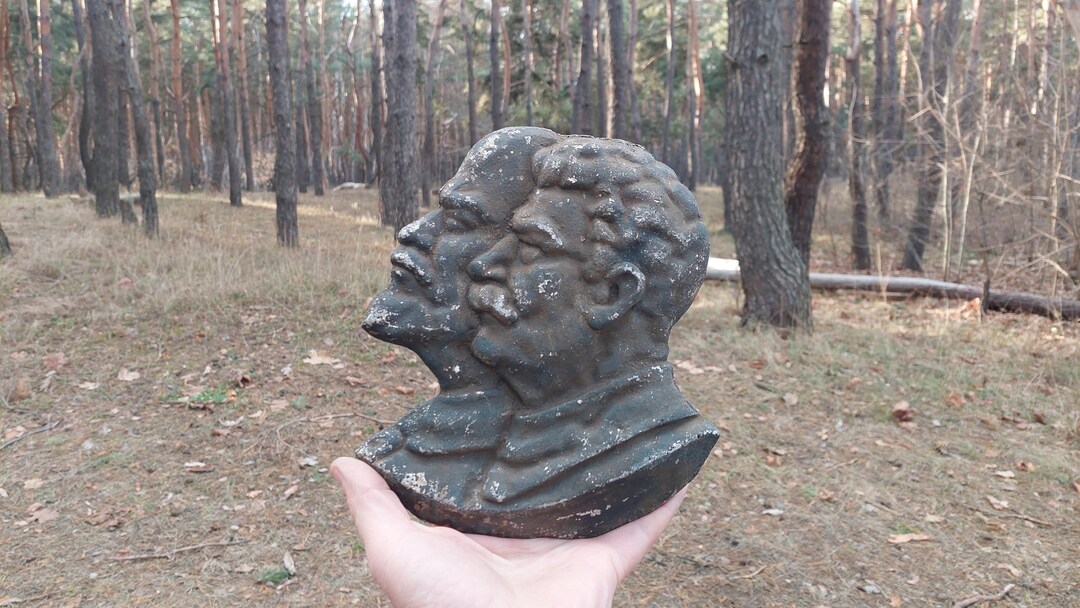 Bas-relief of the Leaders of the USSR Lenin and Stalin - Etsy