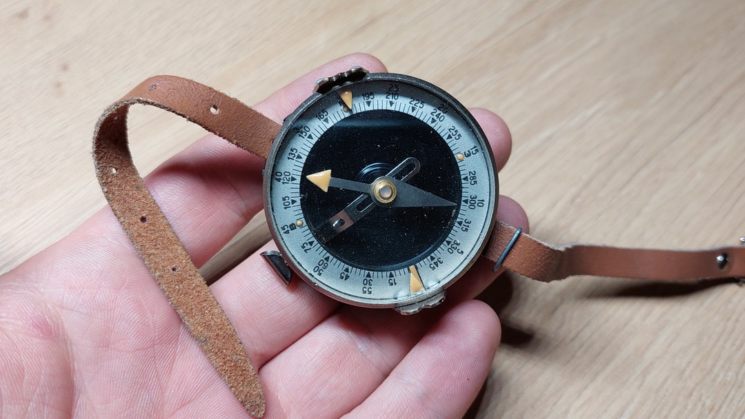 Compass Adrianov - Etsy