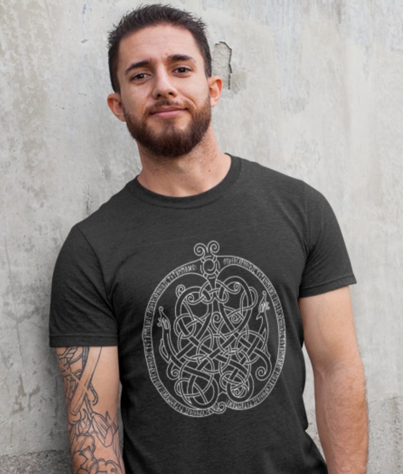 Viking Shirt Viking Runes / Men / Norse Mythology / Odin / - Etsy