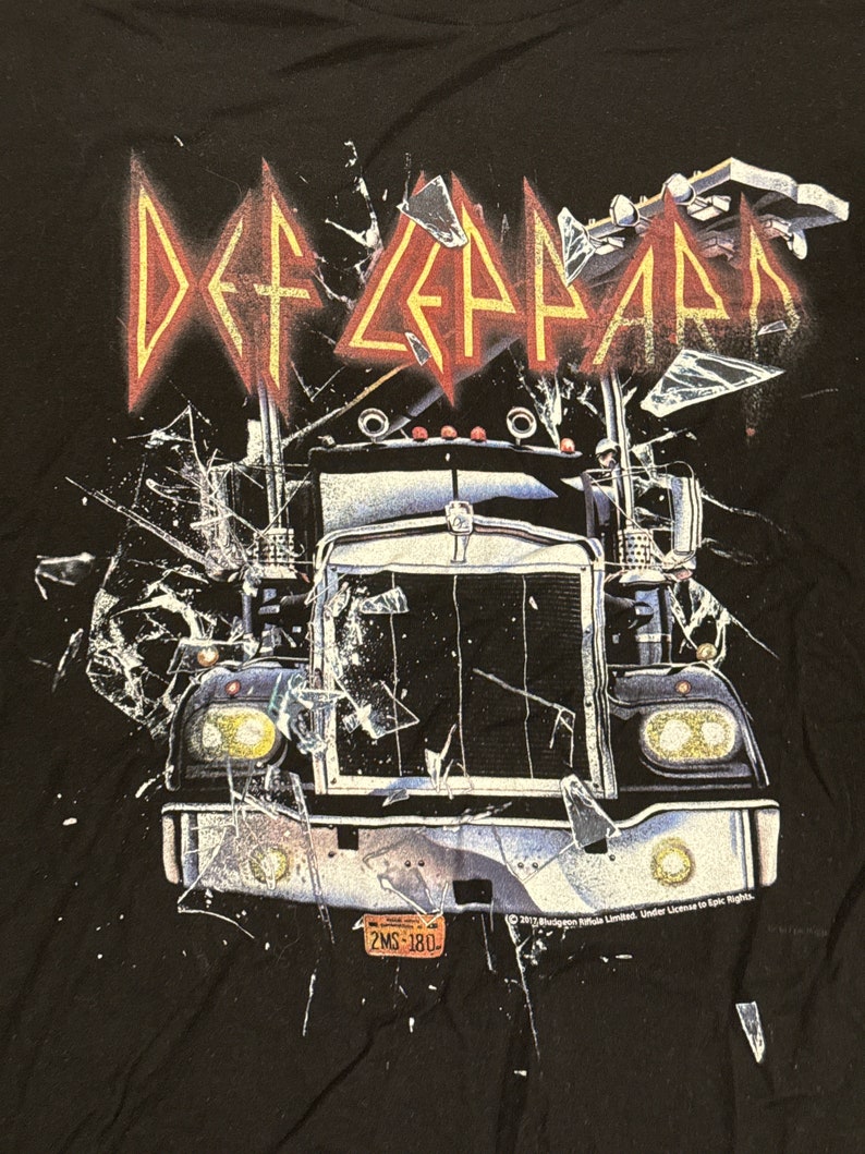 Def Leppard Semi-truck T Shirt / on Through the Night Logo / Mens Large ...