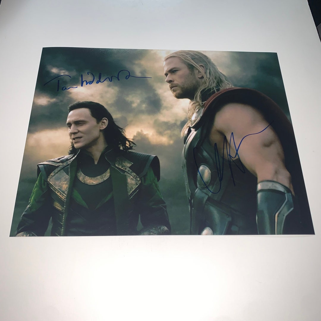 Chris Hemsworth & Tom Hiddleston Signed Thor Loki Marvel Avengers 11x14 ...
