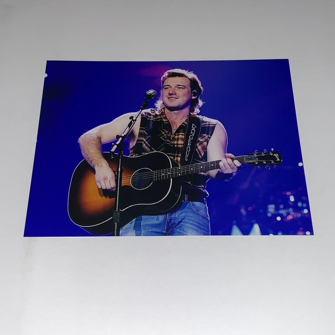 Morgan Wallen Signed Country Guitar Singer 8x10 Photo - Etsy