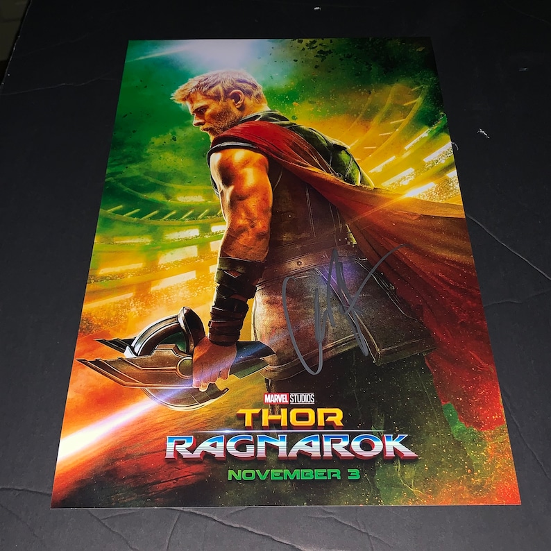 Chris Hemsworth Signed Thor Ragnarok Marvel Avengers 11x17 Photo - Etsy