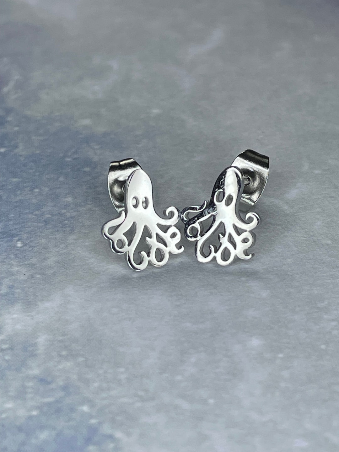 Super Adorable Tiny Levitation Ocean Dwelling Marine Mollusk Octopus ...