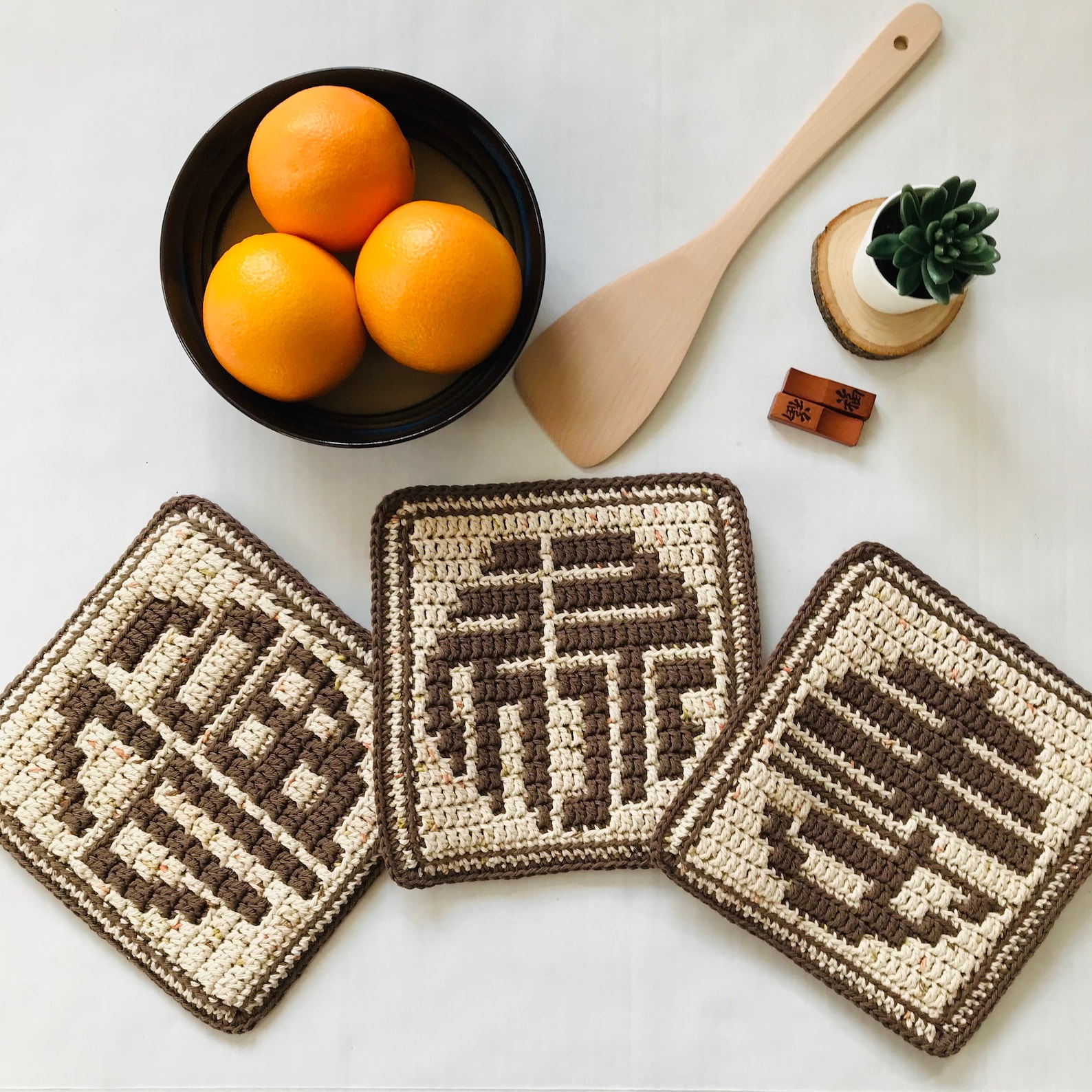 Fu (blessing) Chinese Trivet Crochet Pattern, Crochet Hot Pad, Crochet ...