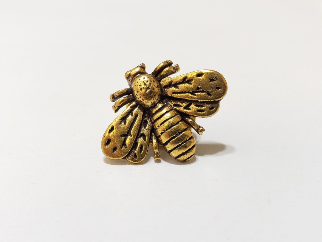 Bee Lapel Pin - Etsy