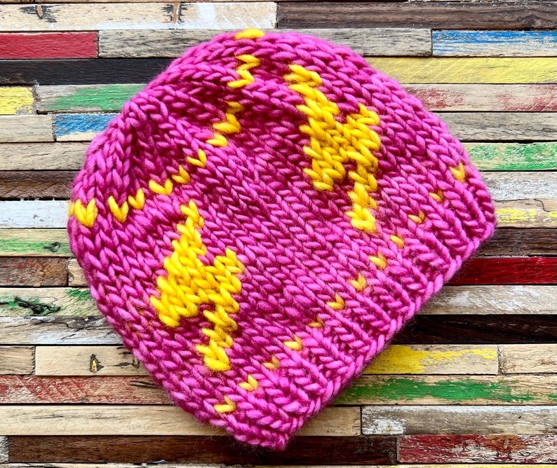 Lightning Bolt Knit Hat Pattern: Beginner Colorwork Beanie (PDF Pattern ...