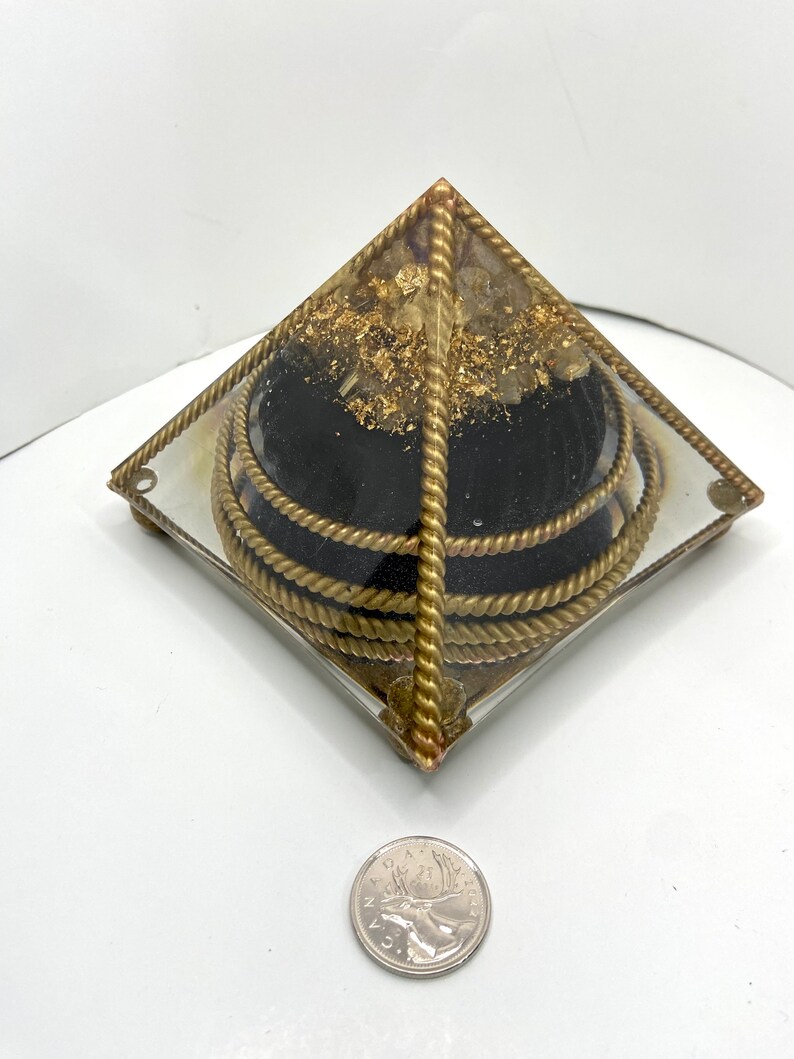 Amethyst Quartz Orgone Pyramid, Giza 8-side, EMF Protection - Etsy