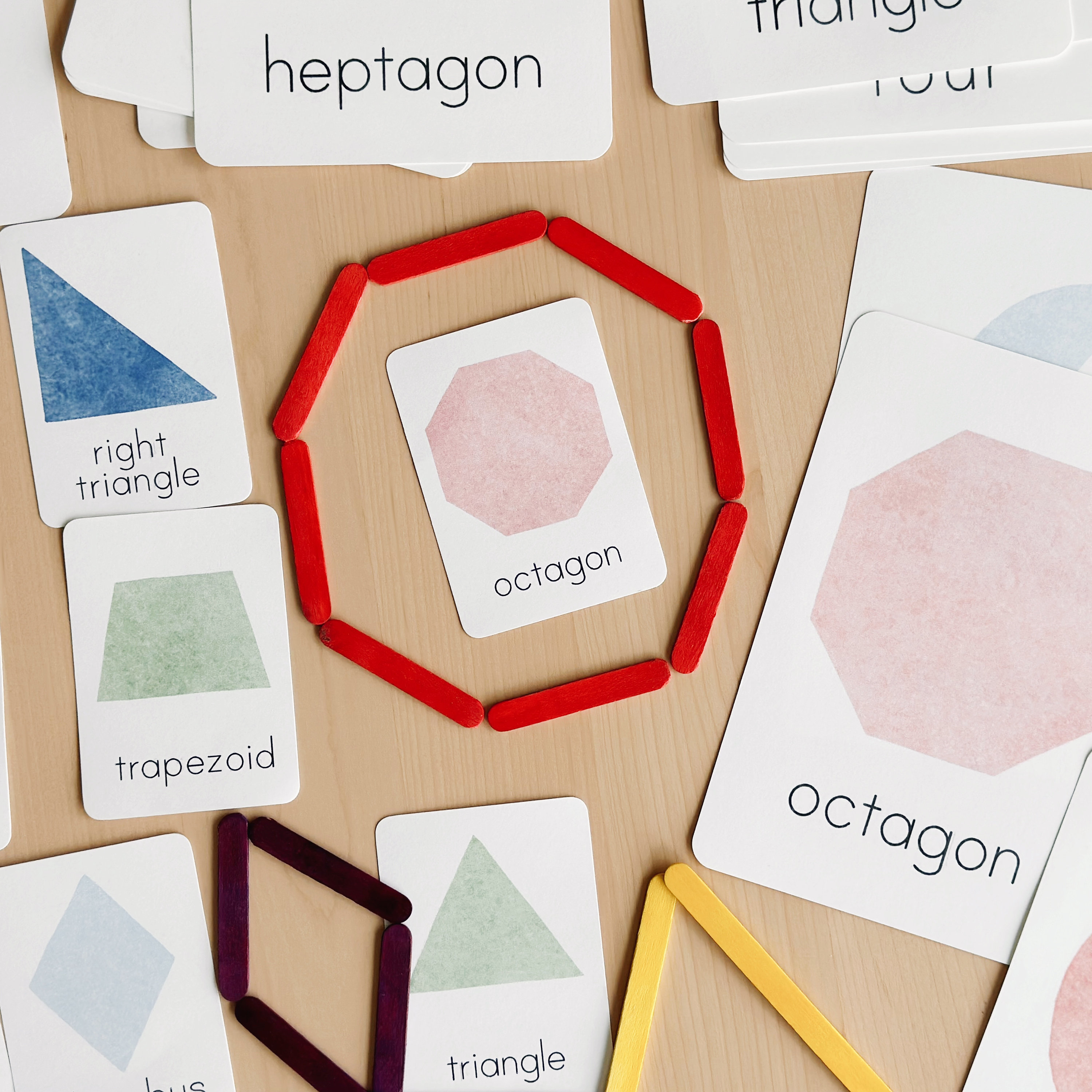 Shapes Flash Cards Printable 2D Geometric Shapes Nomenclature Cards ...