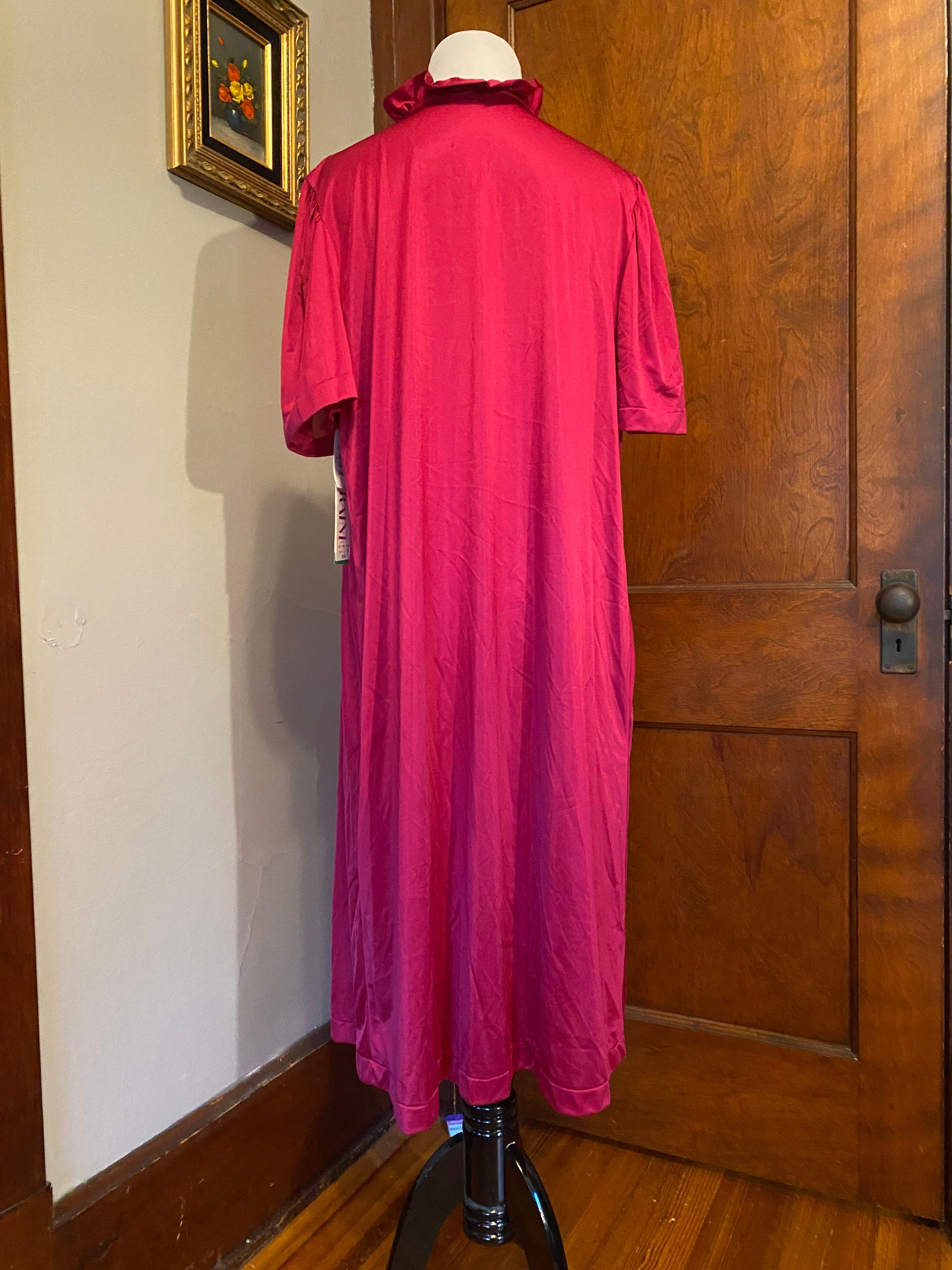 NWT Vtg Lorraine Nylon Housecoat With Lace and Pleated Ruffle Trim - Etsy