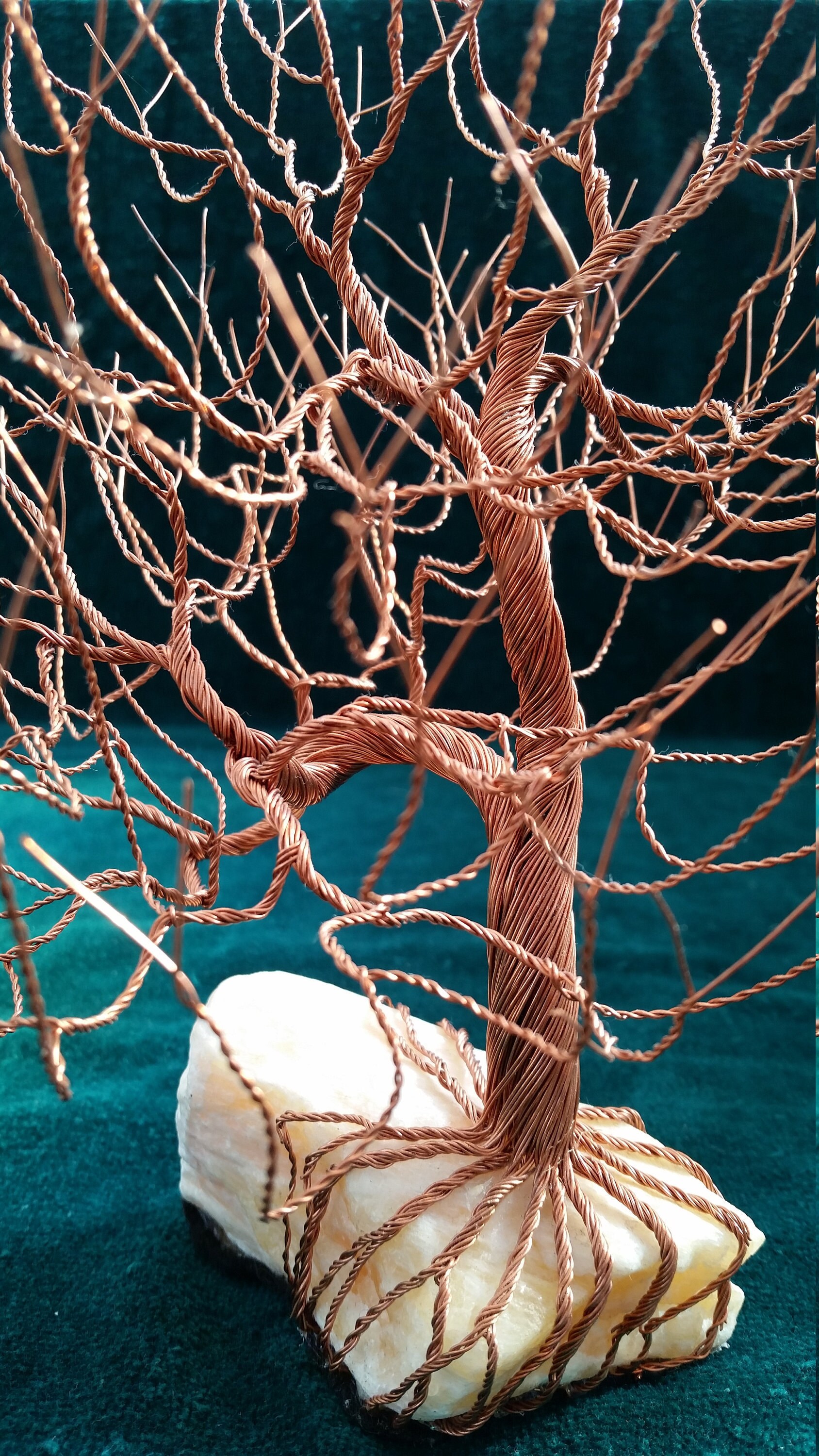 Large Sturdy Oak Tree Made of 24guage Twisted Copper Wire on Large Rose ...