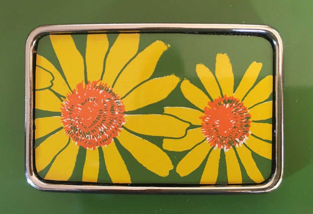 Daisy Flower Belt Buckle Made From Recycled Vintage Tin Tray. Tin Belt ...