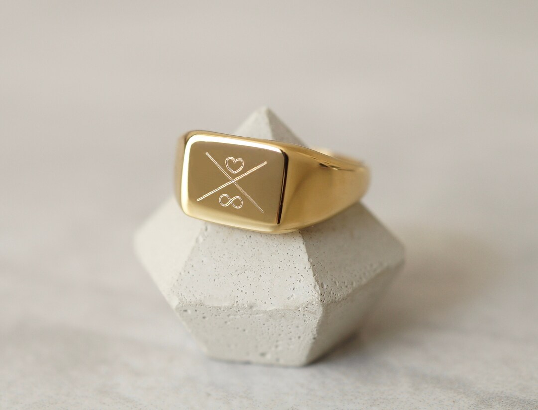 Engraving Signet Ring Customizable Unisex Ring Gift Initial Stacking ...