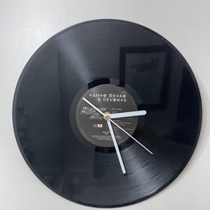 Vinyl Record Clock 12" | Made From Real Upcycled Vintage Vinyl - Etsy