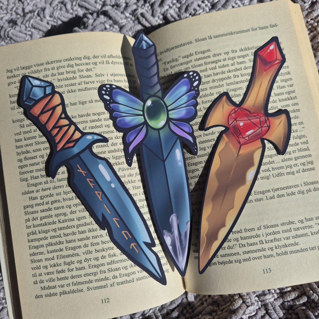 Dagger Bookmark | Romantasy Fantasy Sword Bookmark | Bookish Gifts - Etsy