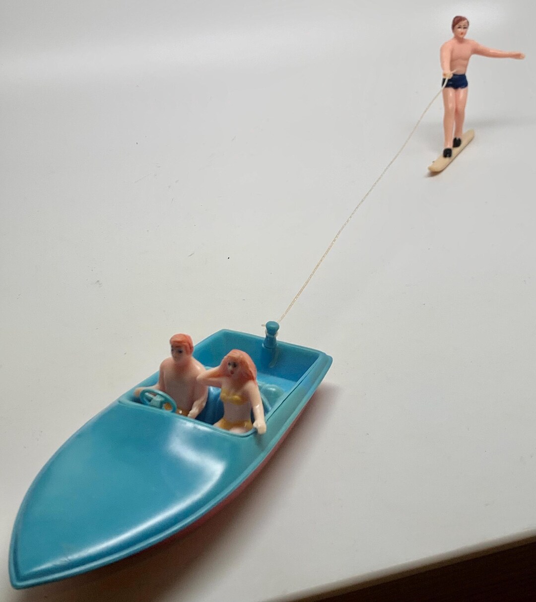 Toy, 1/24 Scale Model of Speed Boat Pulling a Water Skier - Etsy