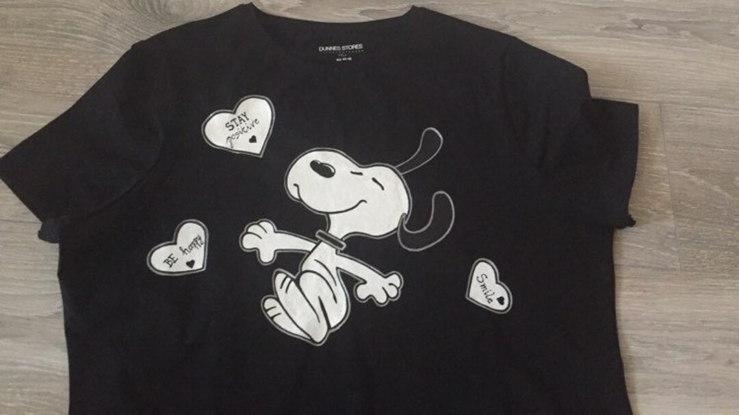Snoopy T-shirt - Etsy